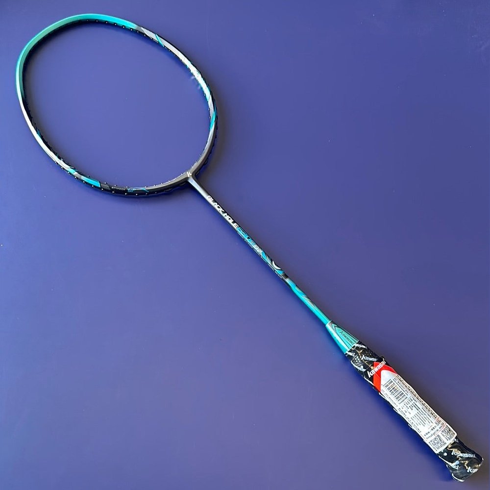 Kawasaki Blackhole 6300 Badminton Racket 83g max 28lbs – SP x SPORT